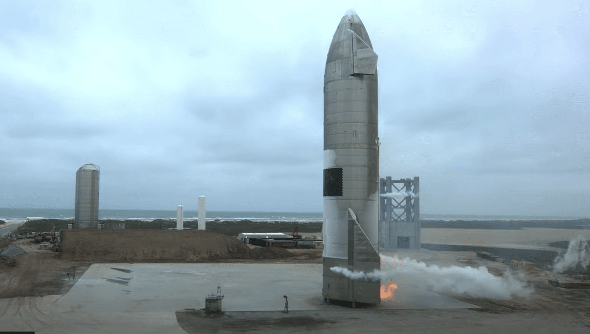 SpaceX ce l'ha fatta: atterraggio perfetto per la Starship SN15 - Space ...